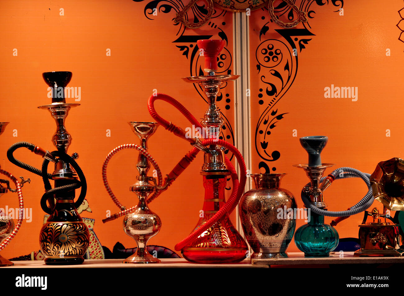 Hukkas hi-res stock photography and images - Alamy