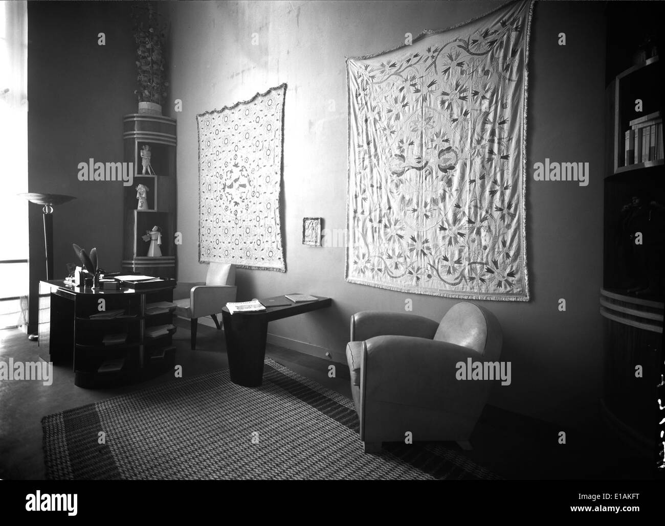 Notable exhibitions Black and White Stock Photos & Images - Alamy