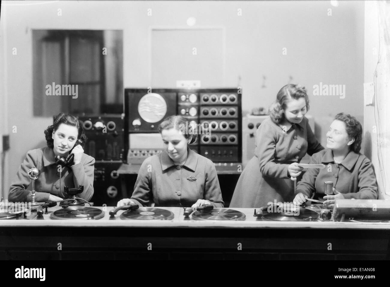The Philips Sound Booth in Lisbon is an innovative sound engineering ...