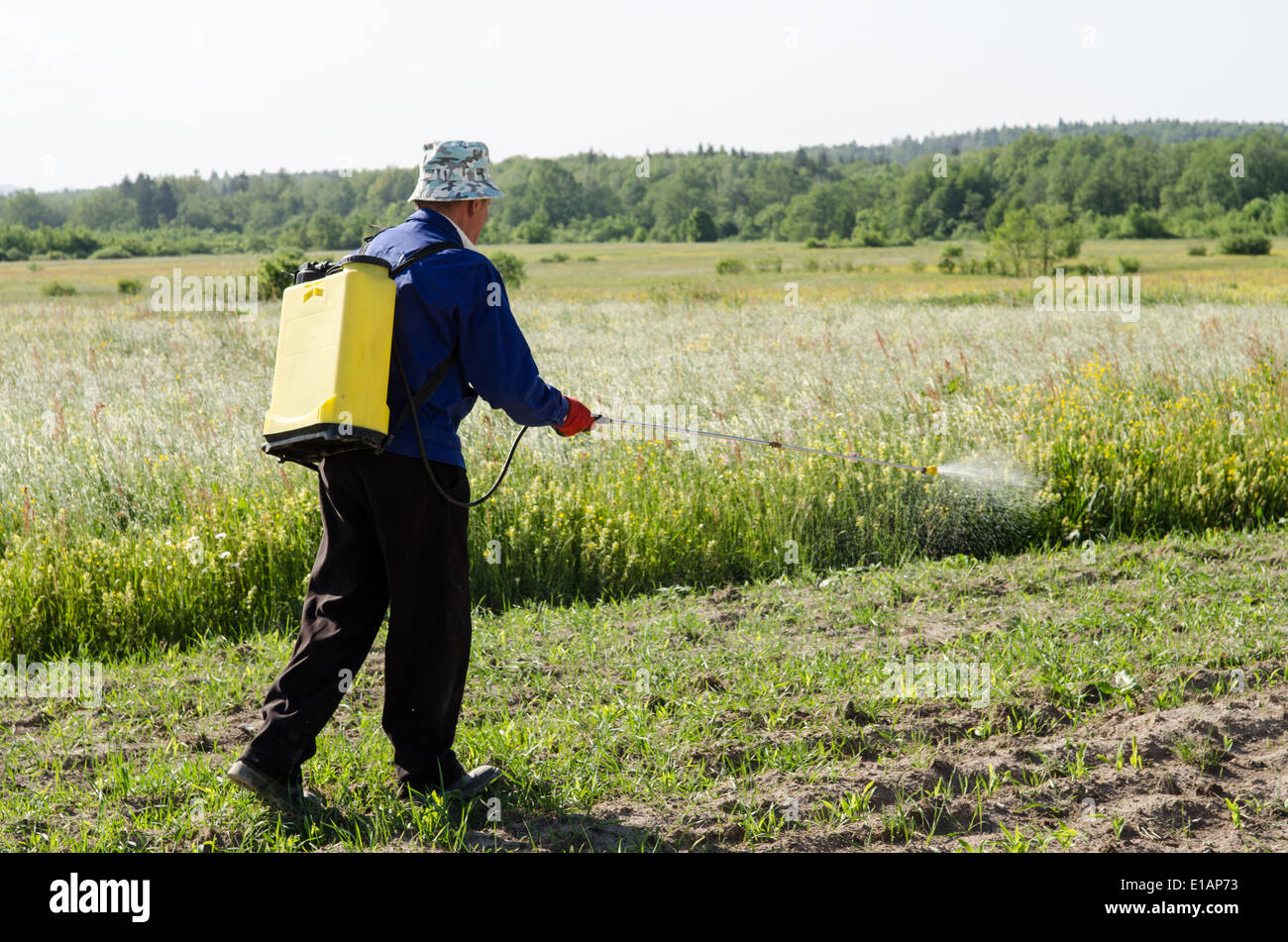 Manual pump hi-res stock photography and images - Alamy