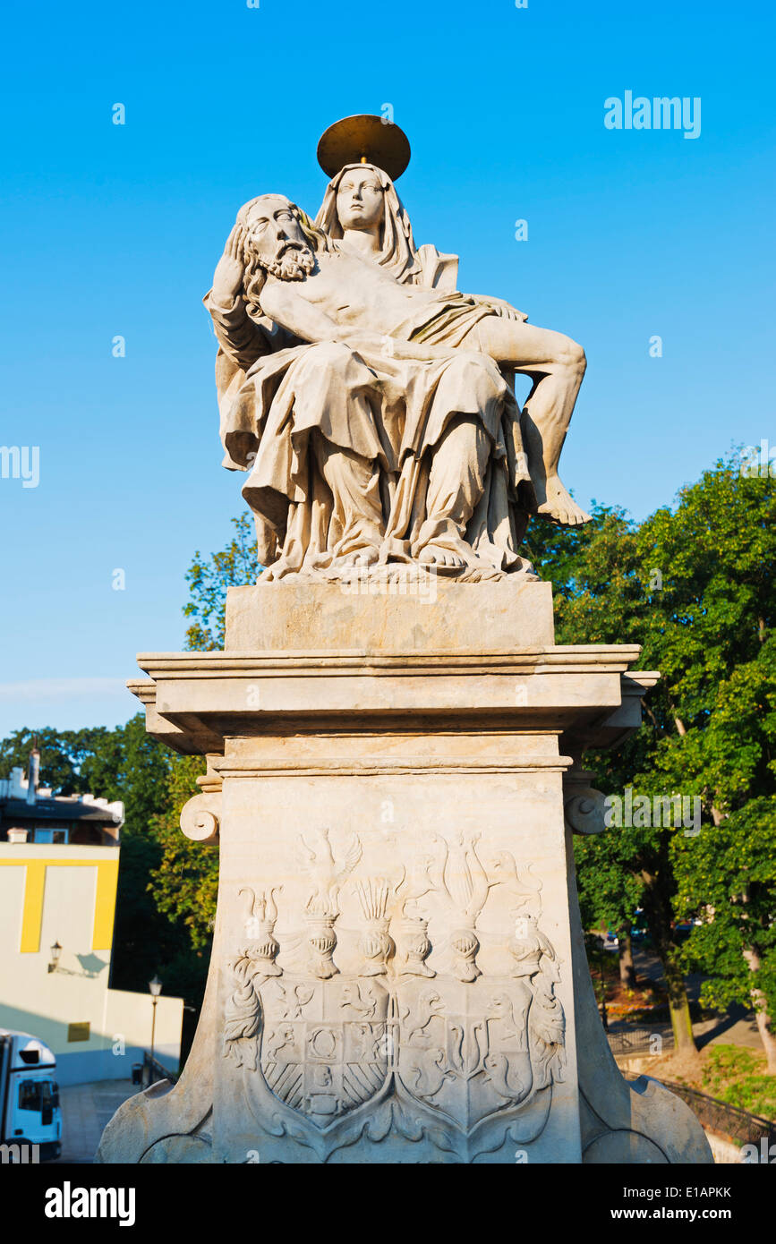 Baroque statues hi-res stock photography and images - Alamy
