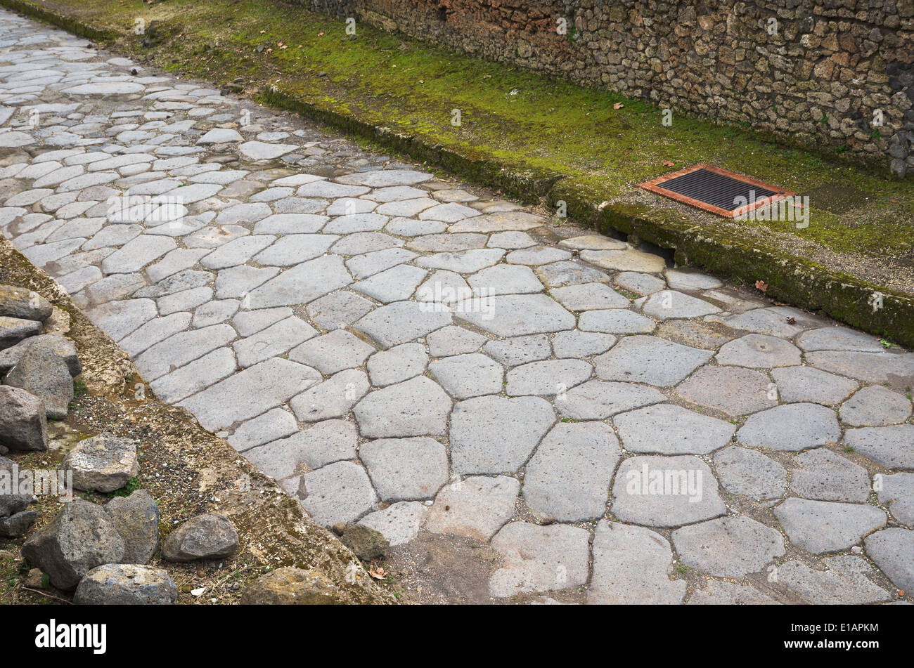 Ancient Roman road Stock Photo - Alamy