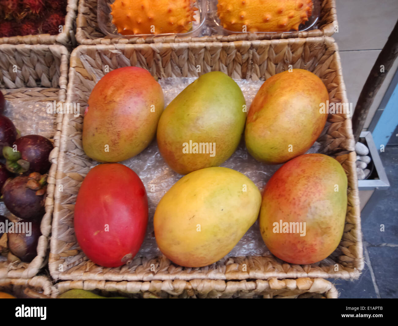 Apple plu hi-res stock photography and images - Alamy