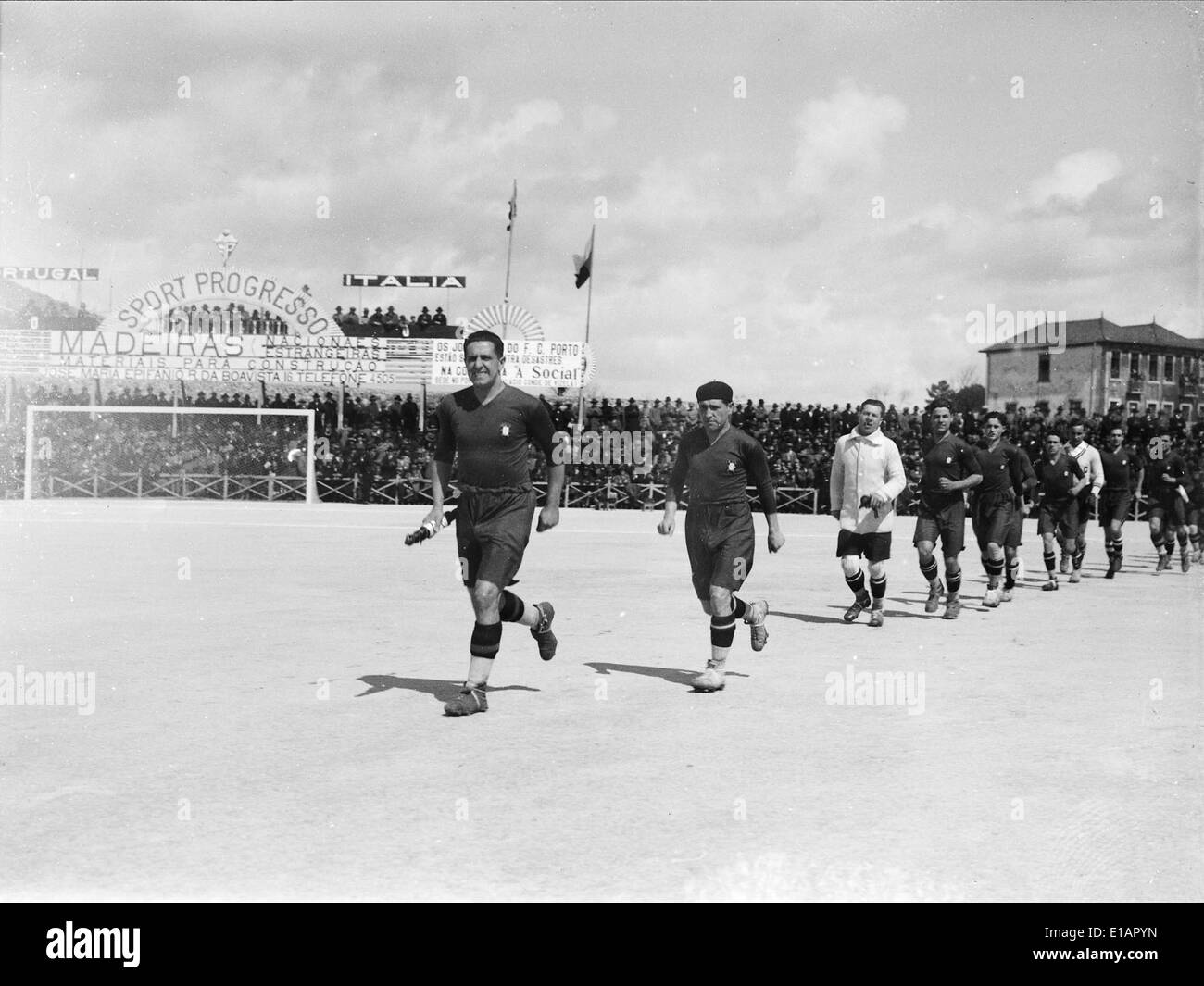 Important international Black and White Stock Photos & Images - Alamy