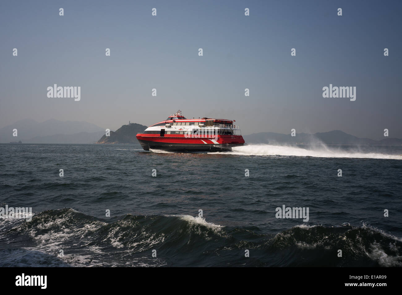 Jetfoil ferry hi-res stock photography and images - Alamy