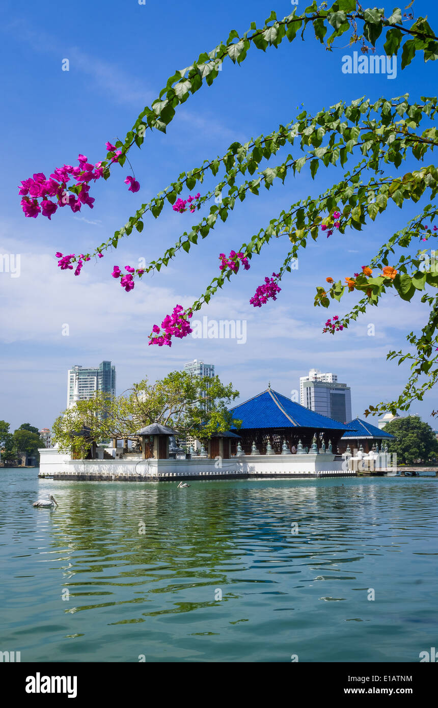 Gangarama Buddhist Temple, Colombo, Sri Lanka Stock Photo - Alamy