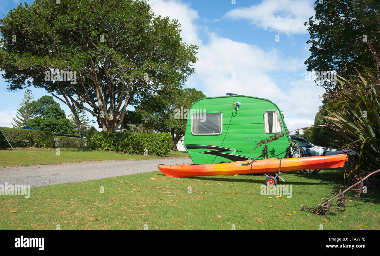 Green caravan hi-res stock photography and images - Alamy