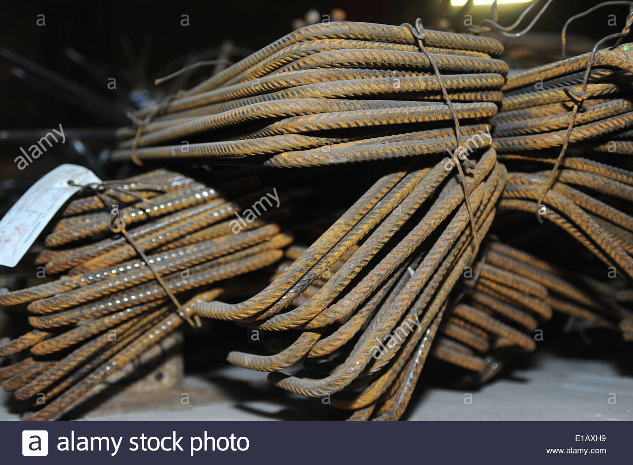 Steel Piles Stock Photos & Steel Piles Stock Images - Alamy