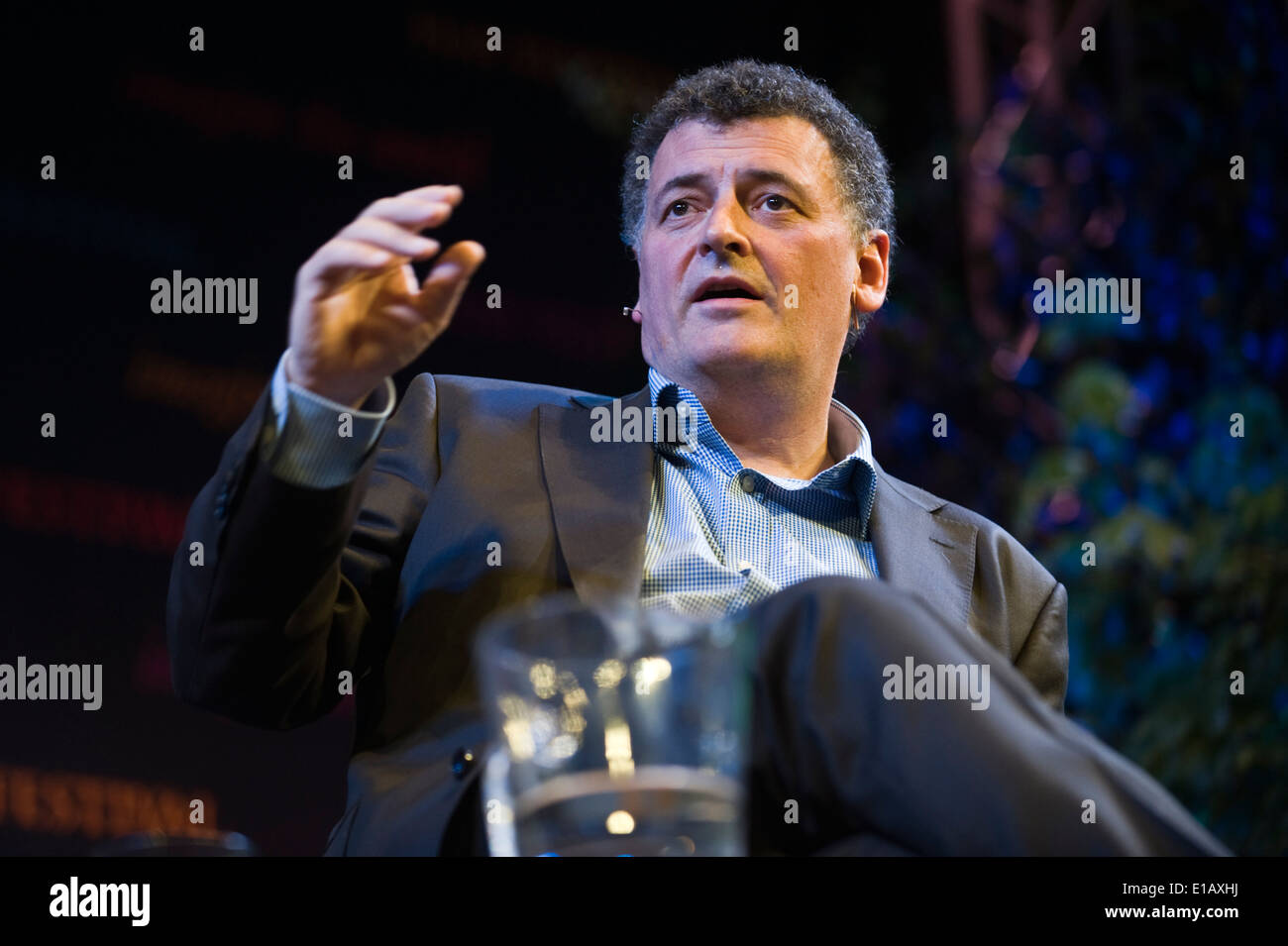 Scottish television personalities hi-res stock photography and images ...