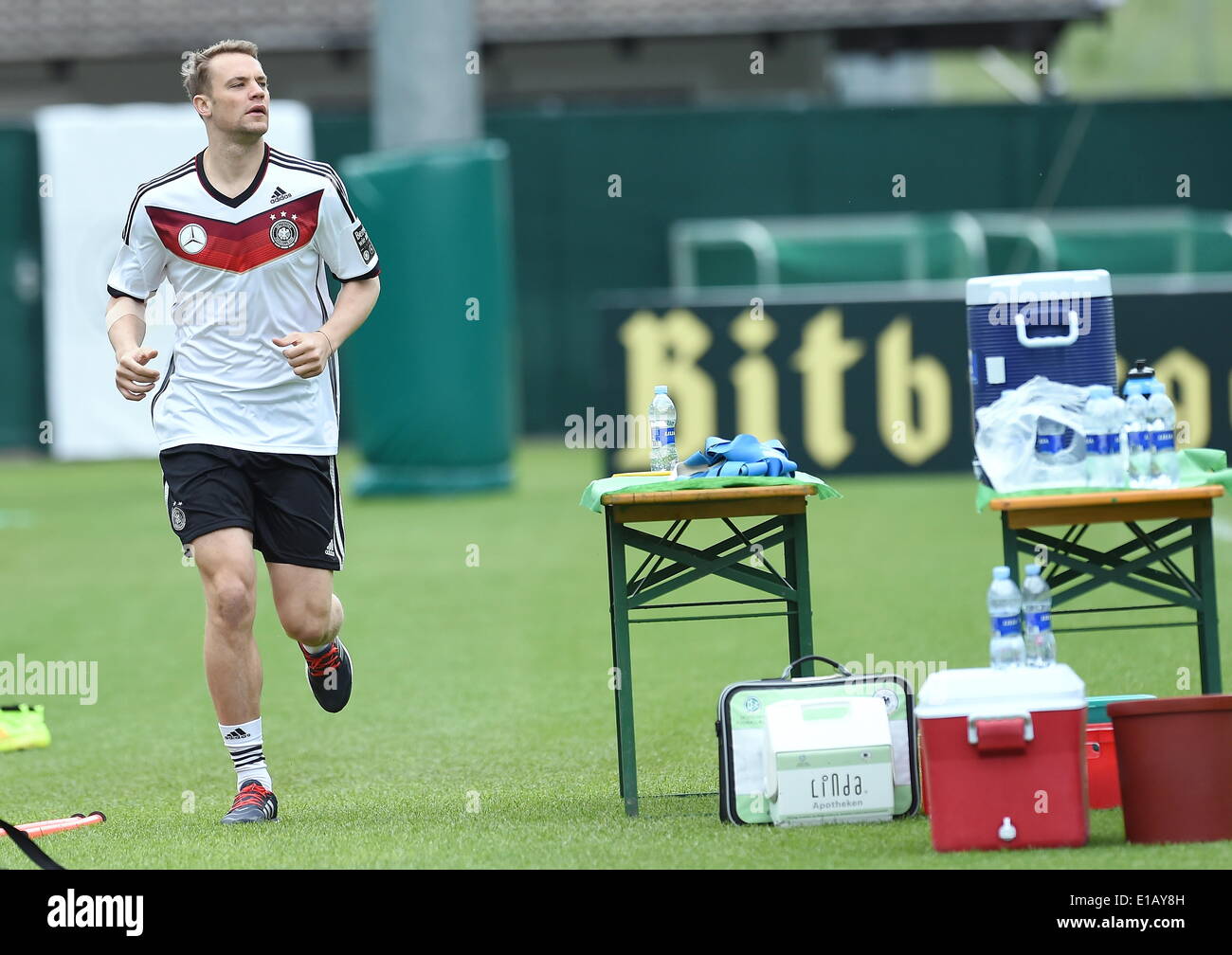 HANDOUT - A handout picture provided by Markus Gilliar/DFB/dpa shows ...