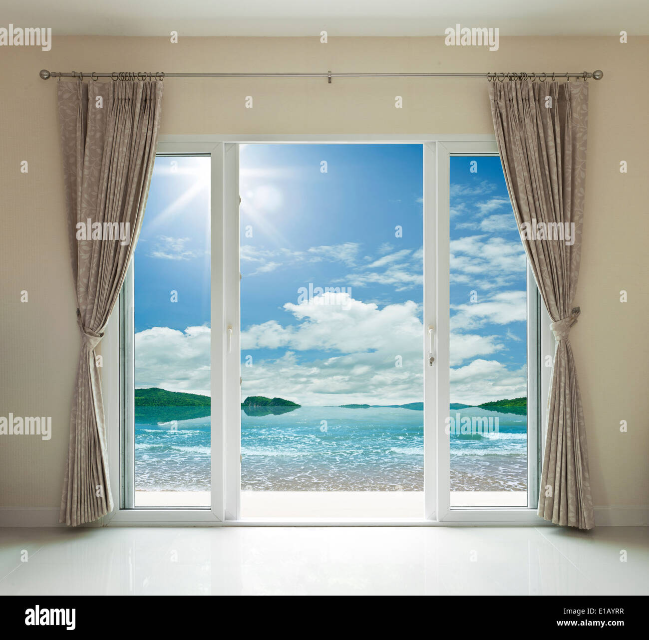Doorway view landscape door hi-res stock photography and images - Alamy