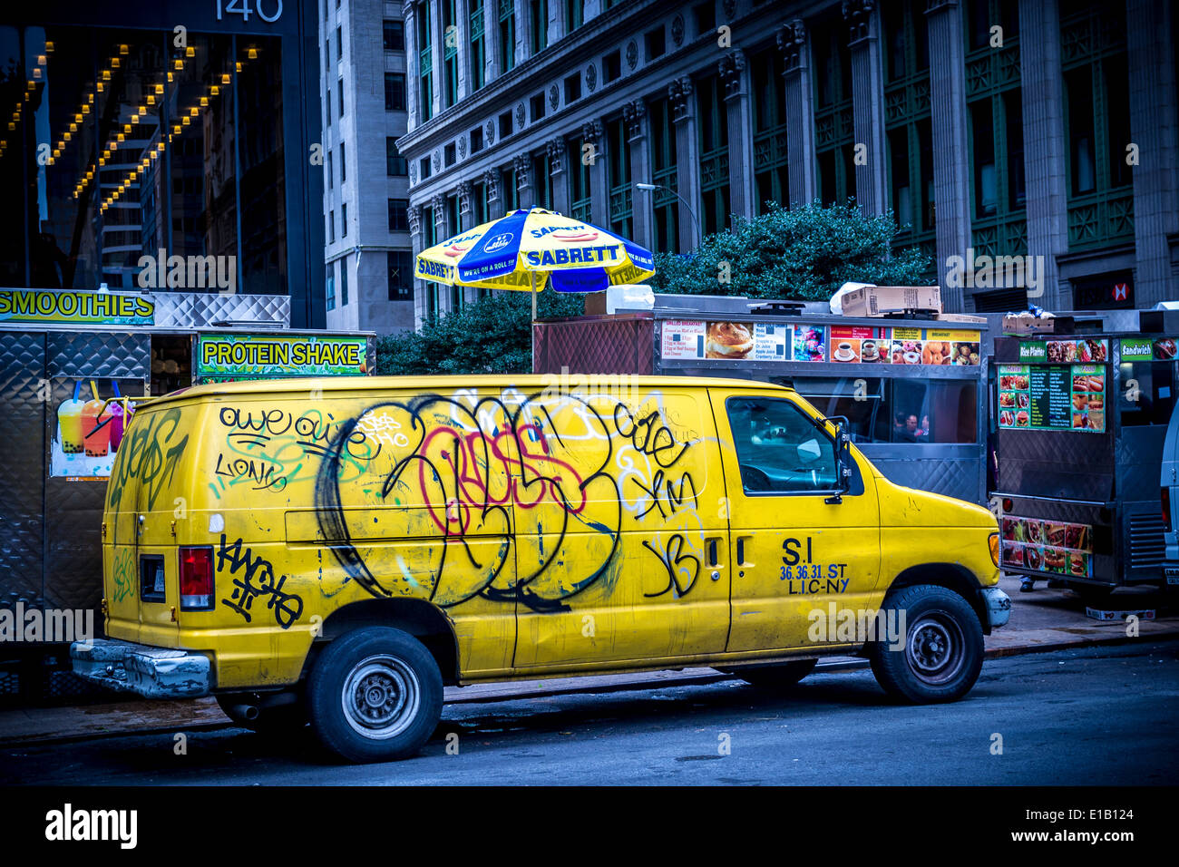 Graffiti van new york hi-res stock photography and images - Alamy