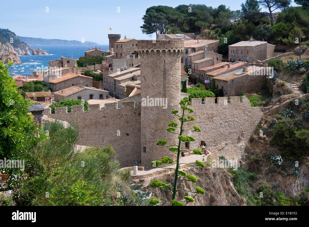 Tossa castle hi-res stock photography and images - Alamy