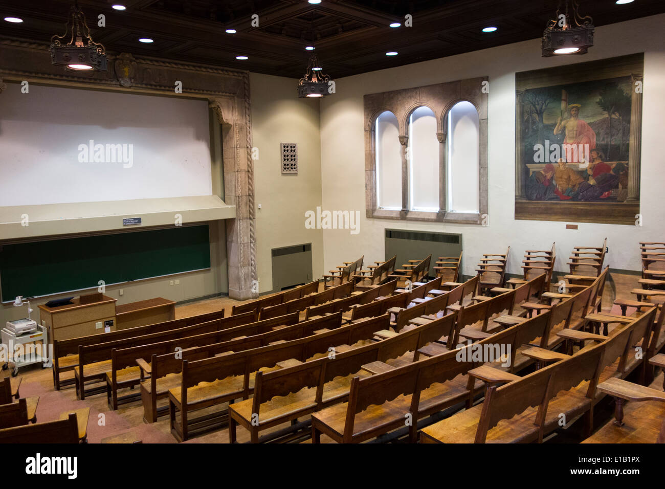 Cathedral of learning at the university of Pittsburgh Stock Photo - Alamy