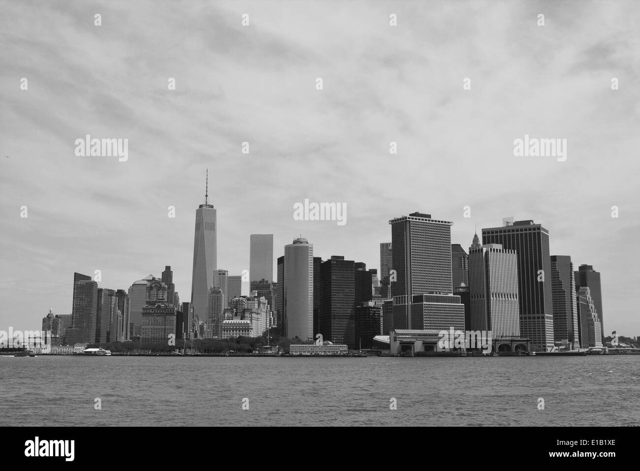 Lower Manhattan skyline Stock Photo - Alamy