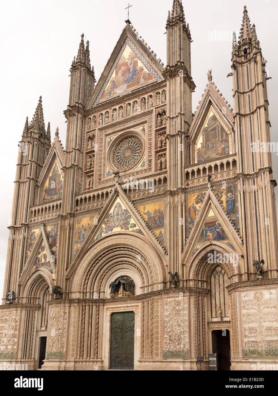 Facia facade hi-res stock photography and images - Alamy