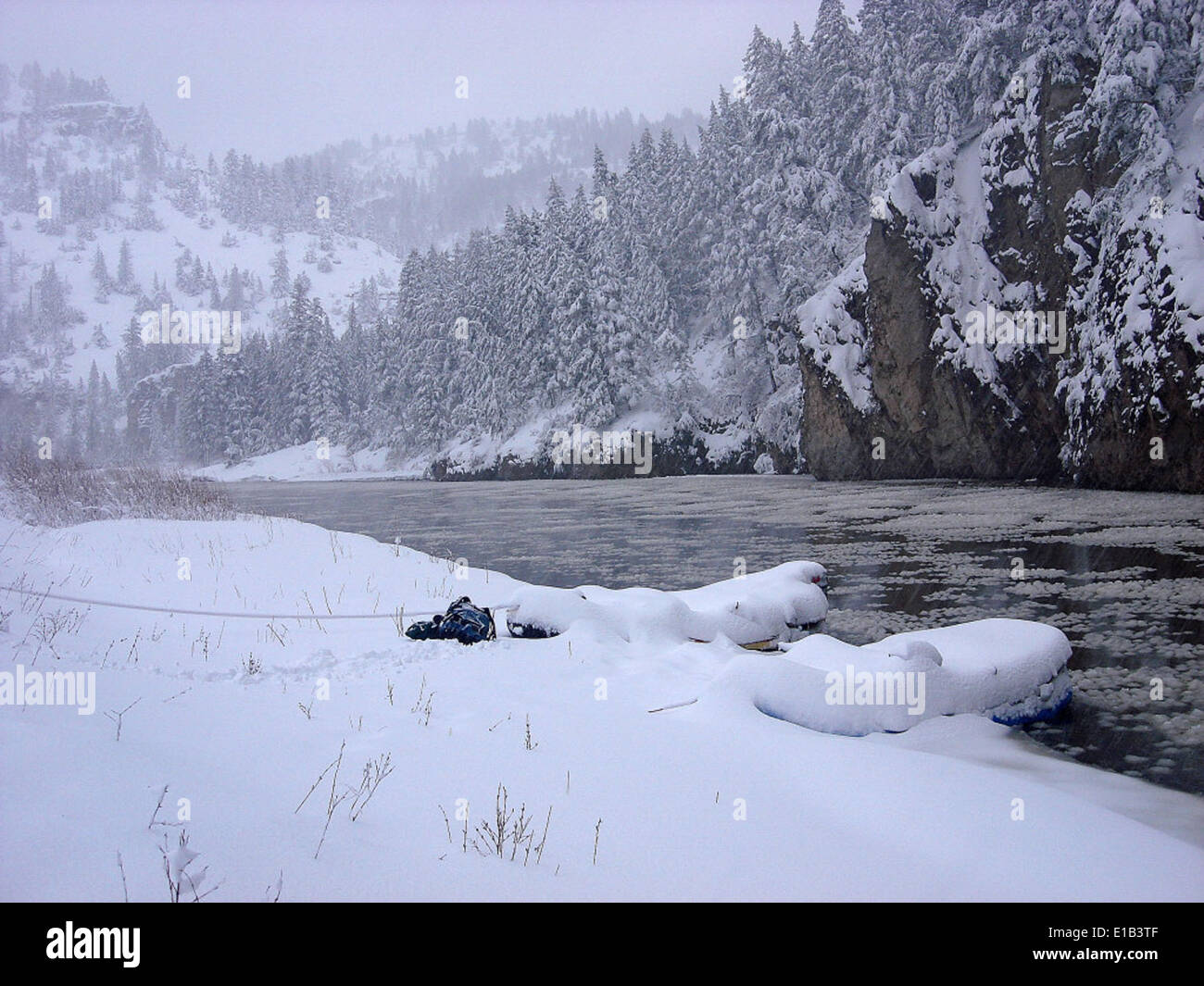 Rafting the Smith River through Helena and Lewis and Clark National ...