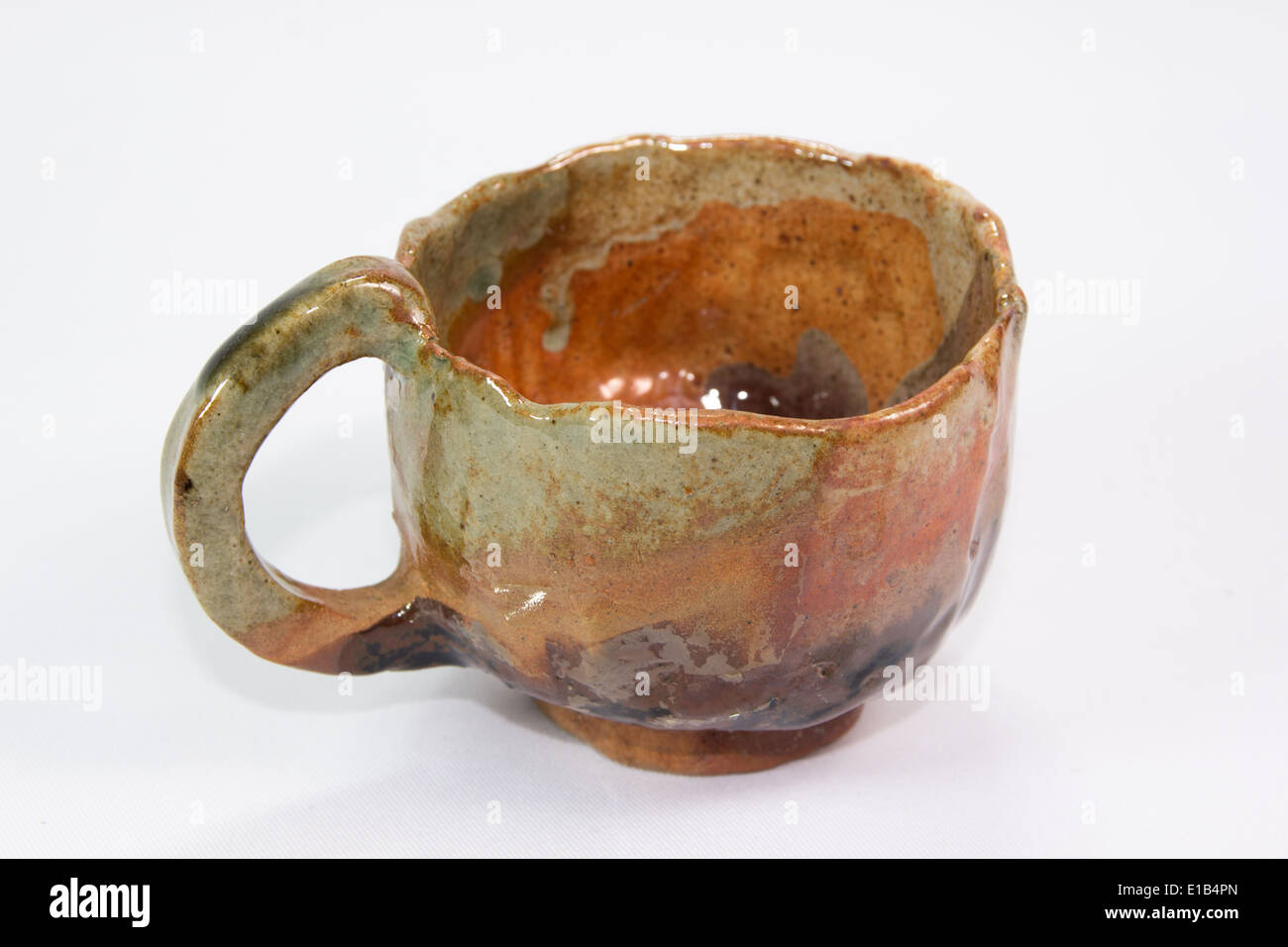 Handmade ceramic pottery cup hi-res stock photography and images - Alamy
