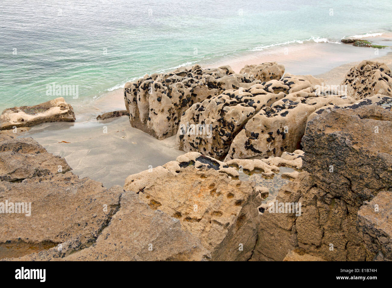 Galway beaches hi-res stock photography and images - Alamy