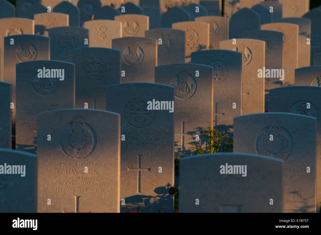 British graves commonwealth cemetery bayeux hi-res stock photography ...