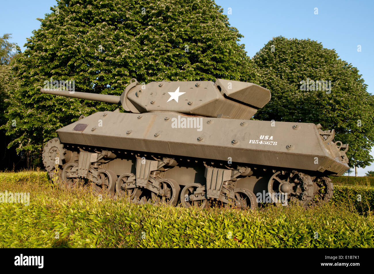 American M10 Tank Destroyer outside Museum of the Battle of Normandy ...