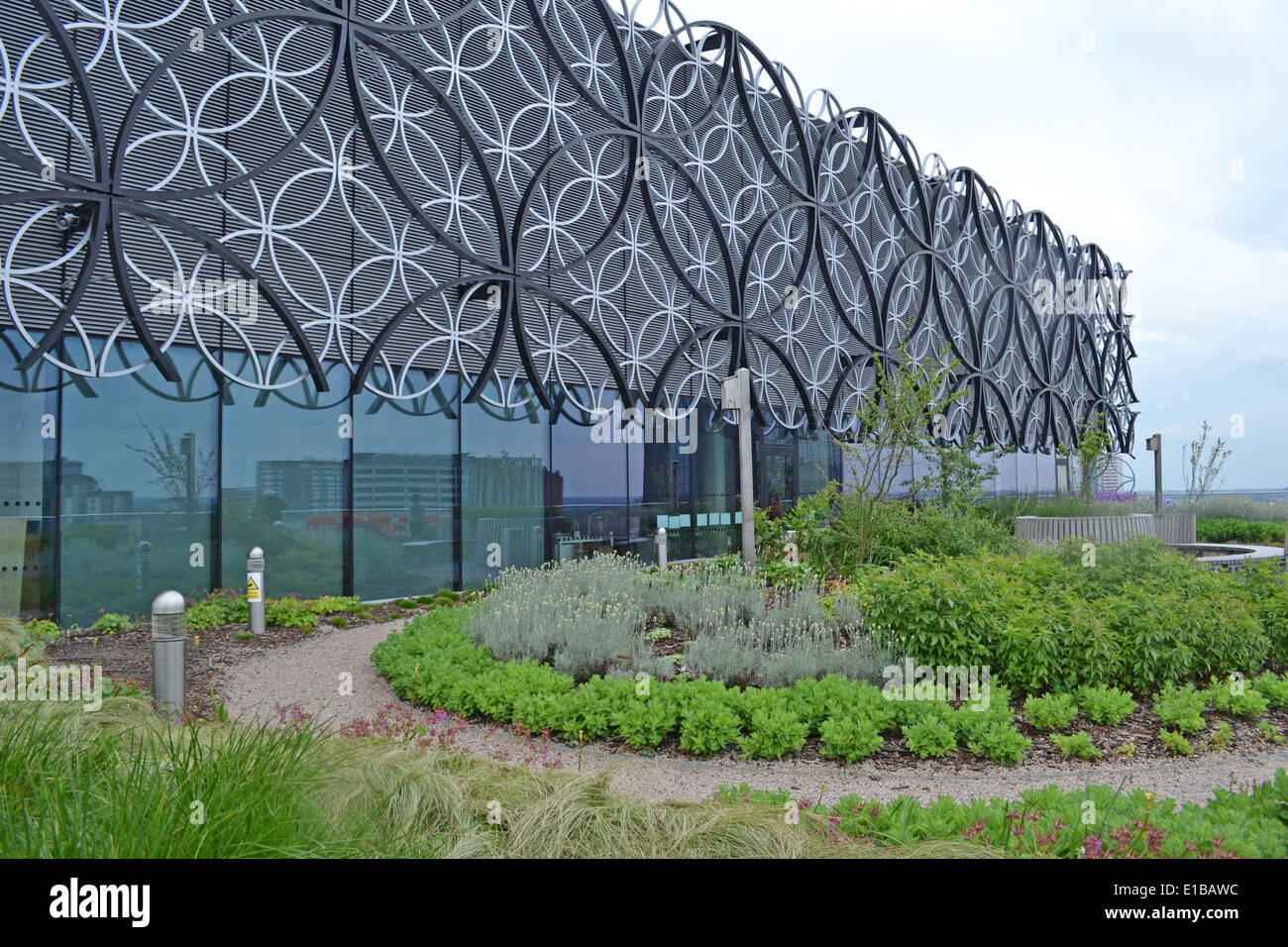 Birmingham library roof garden hi-res stock photography and images - Alamy