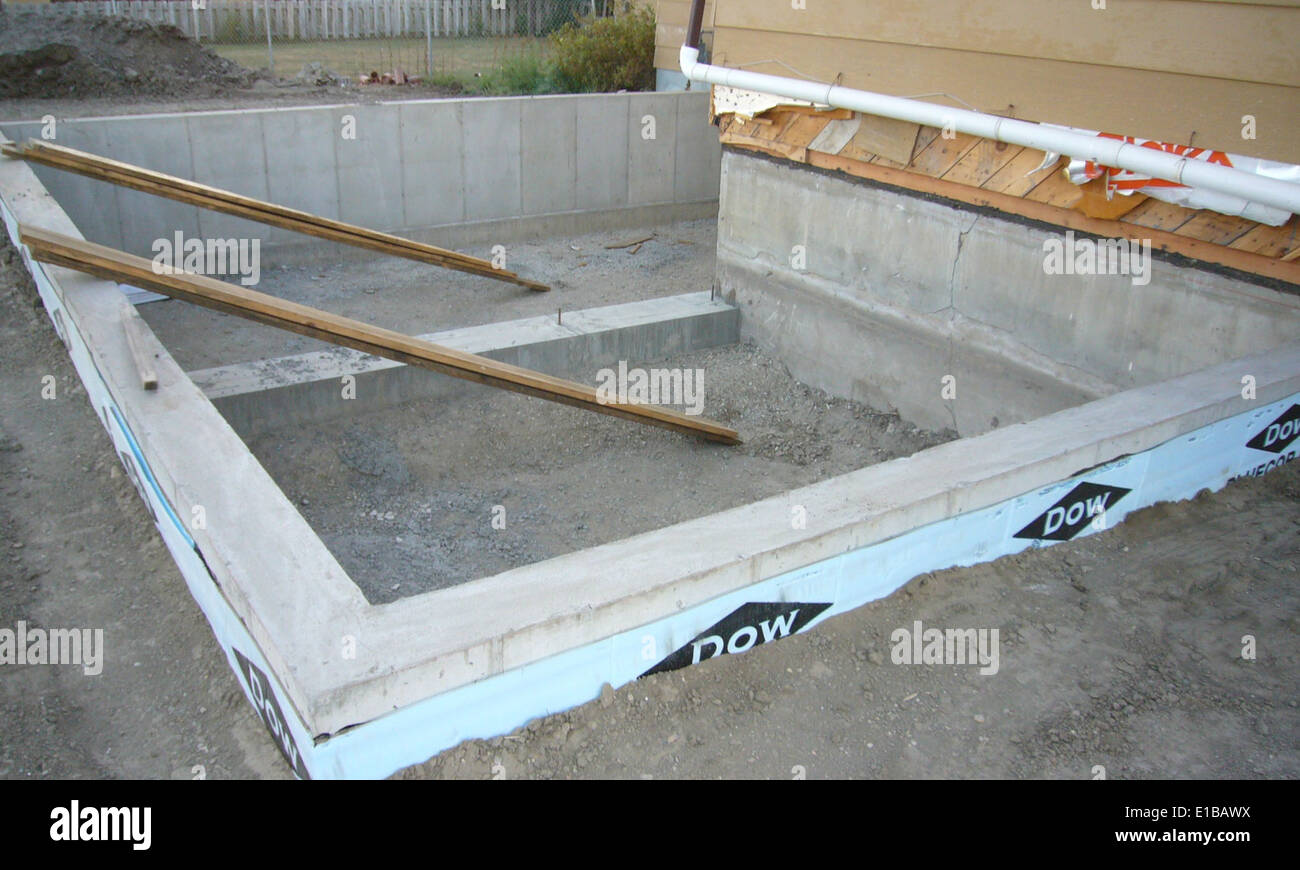 Construction and recovery work at the South Residence Camp in the ...