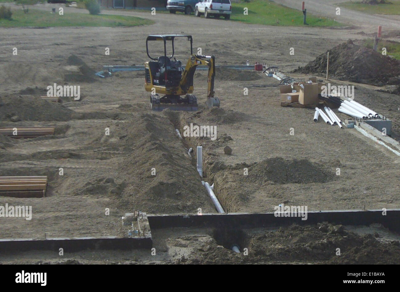 Trenched line hi-res stock photography and images - Alamy