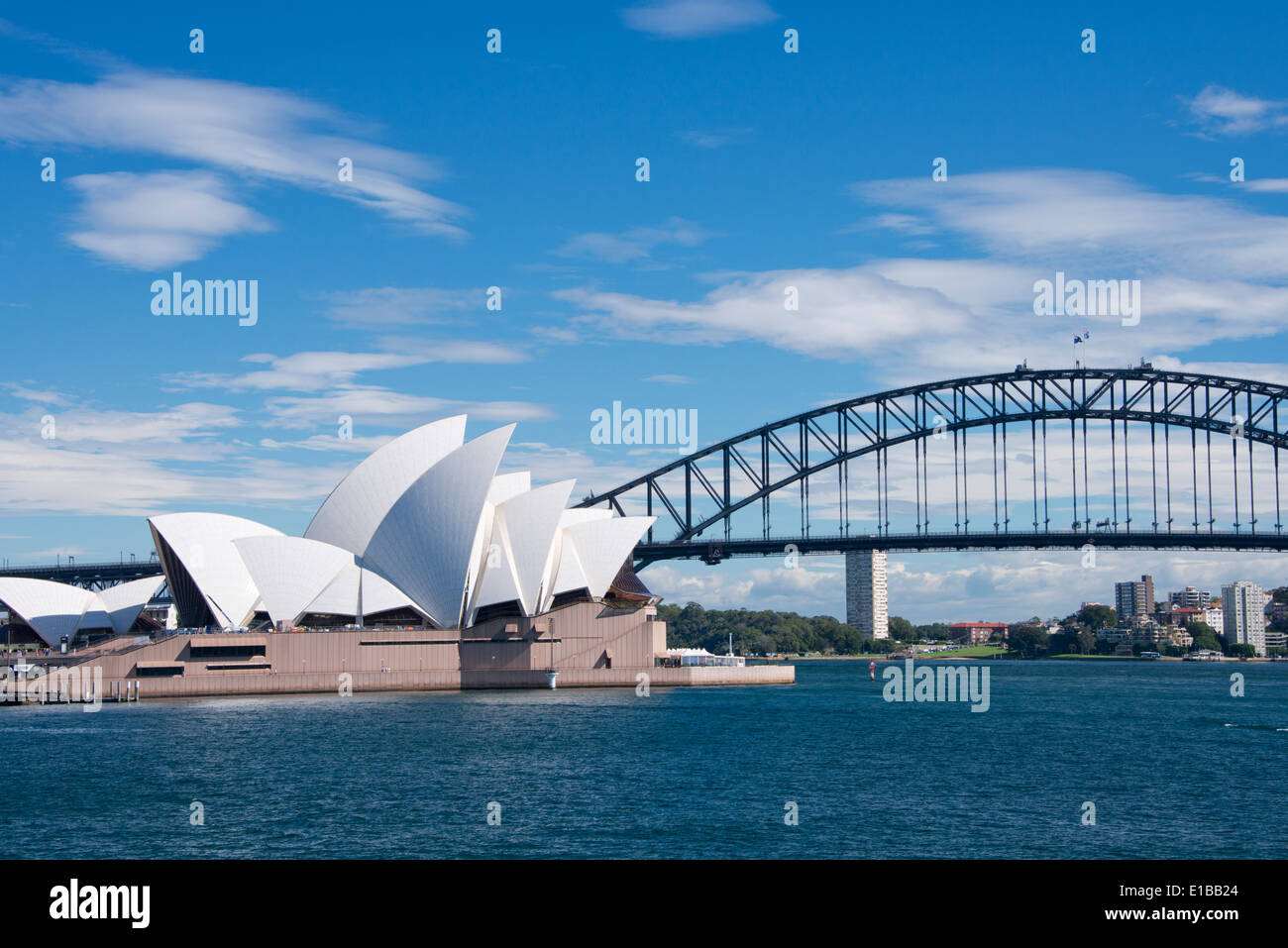 Australia, NSW, Sydney. Landmark Sydney Opera House and Harbour Bridge ...