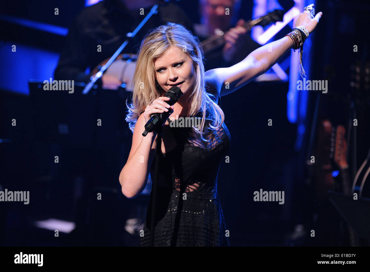 Mahood hi-res stock photography and images - Alamy