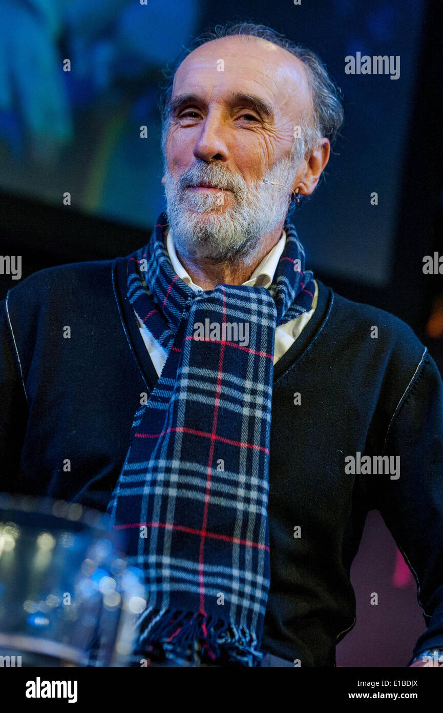 Ricardo villa hi-res stock photography and images - Alamy