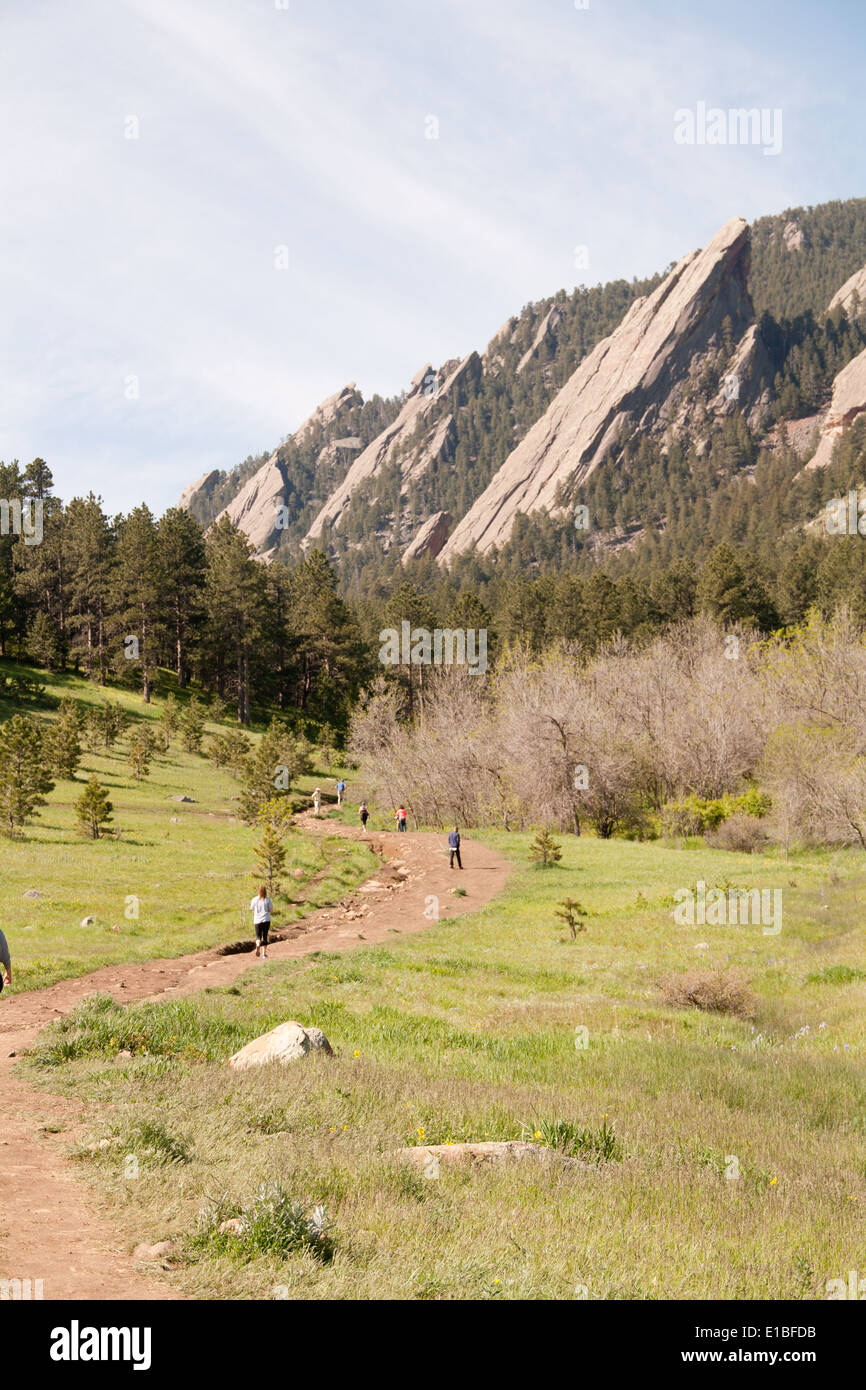 View of the Flatirons, a sandstone rock formation, from Chautauqua Park ...