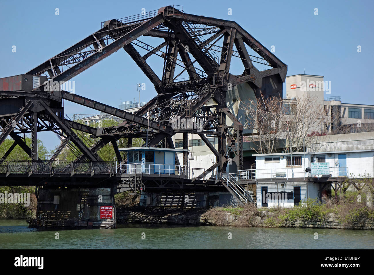 Control booth lift bridge hi-res stock photography and images - Alamy
