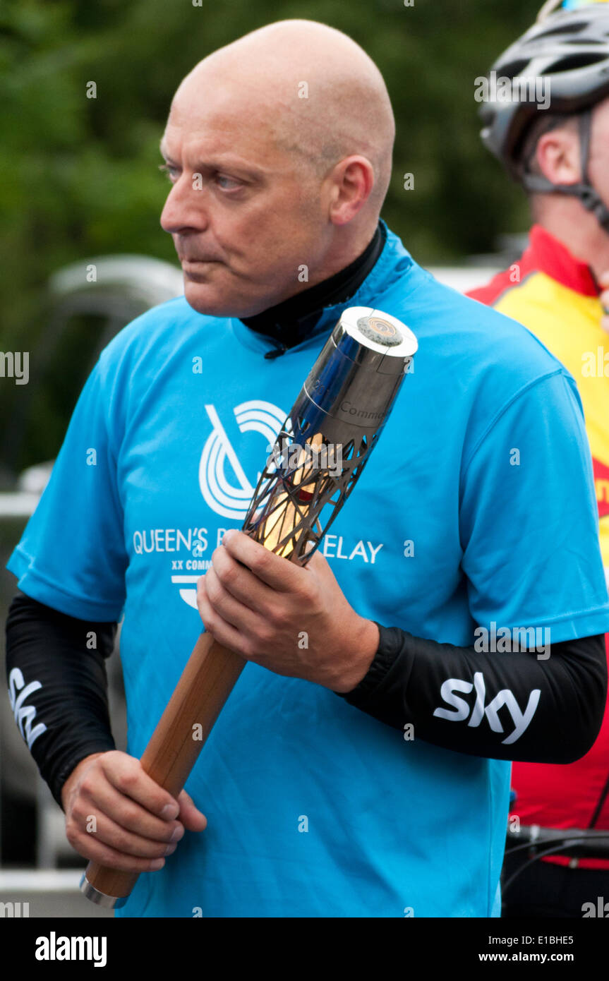 Queen's baton relay hi-res stock photography and images - Alamy