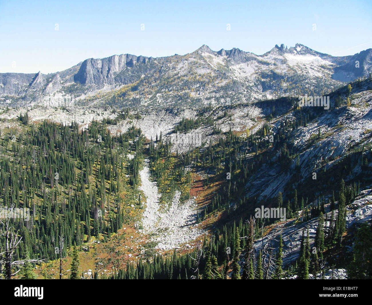 Pack animals navigating hi-res stock photography and images - Alamy