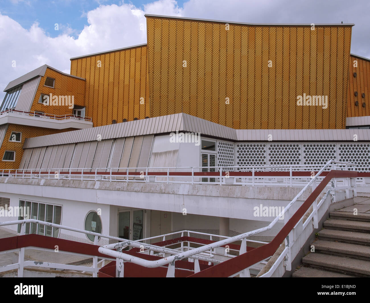 The Berliner Philharmonie concert hall in Berlin Germany Stock Photo ...