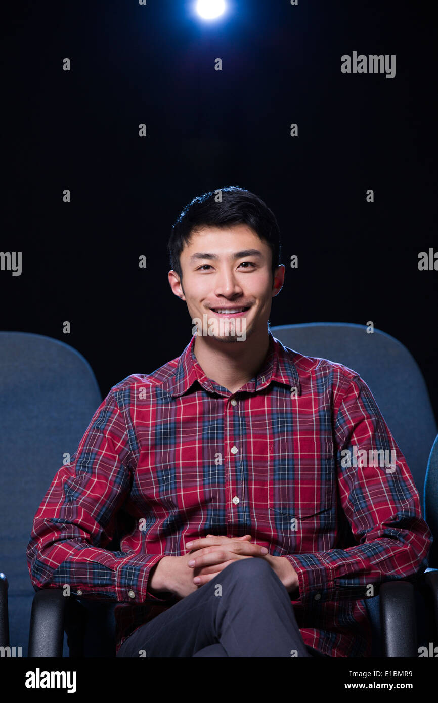 Cinema asia sitting hi-res stock photography and images - Alamy