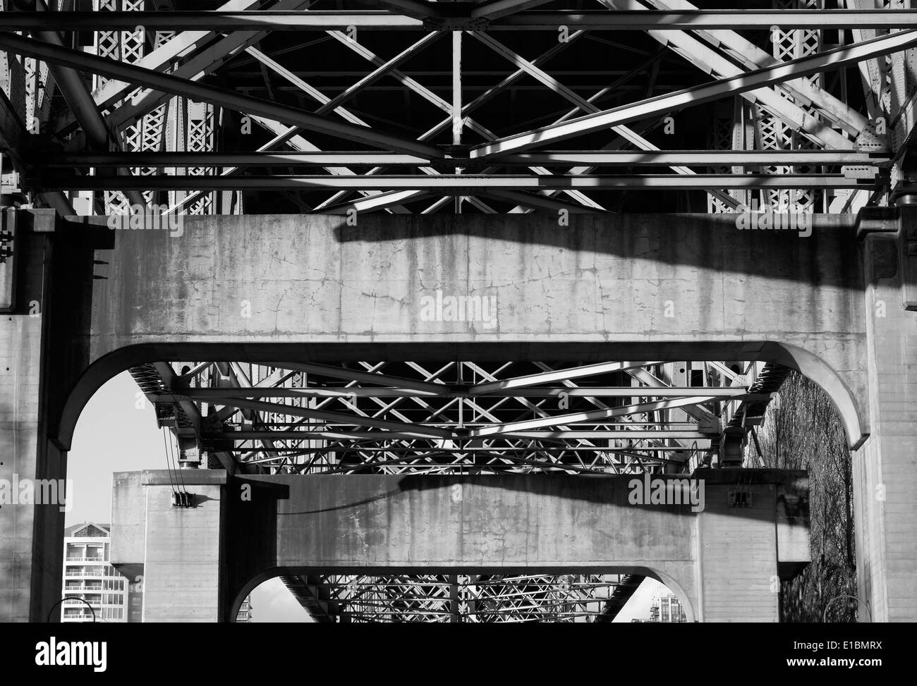 Granville bridge vancouver hi-res stock photography and images - Alamy