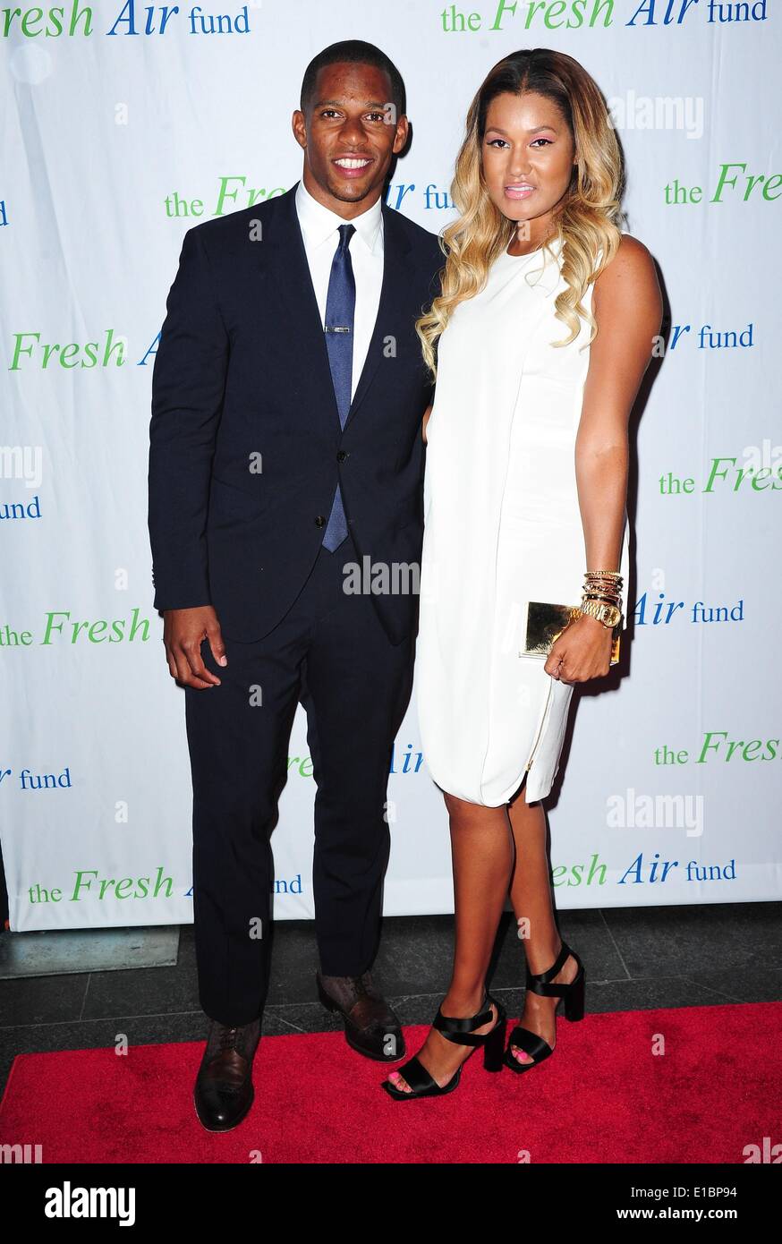 Elaina watley victor cruz hi-res stock photography and images - Alamy