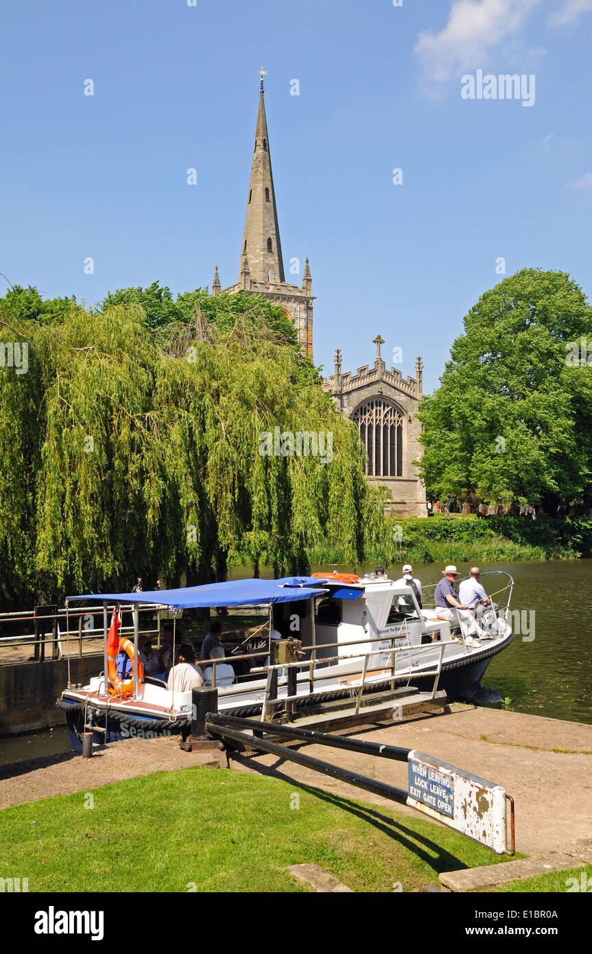 Pleasure boat passing through Colin P Witter Lock with the Holy Trinity ...