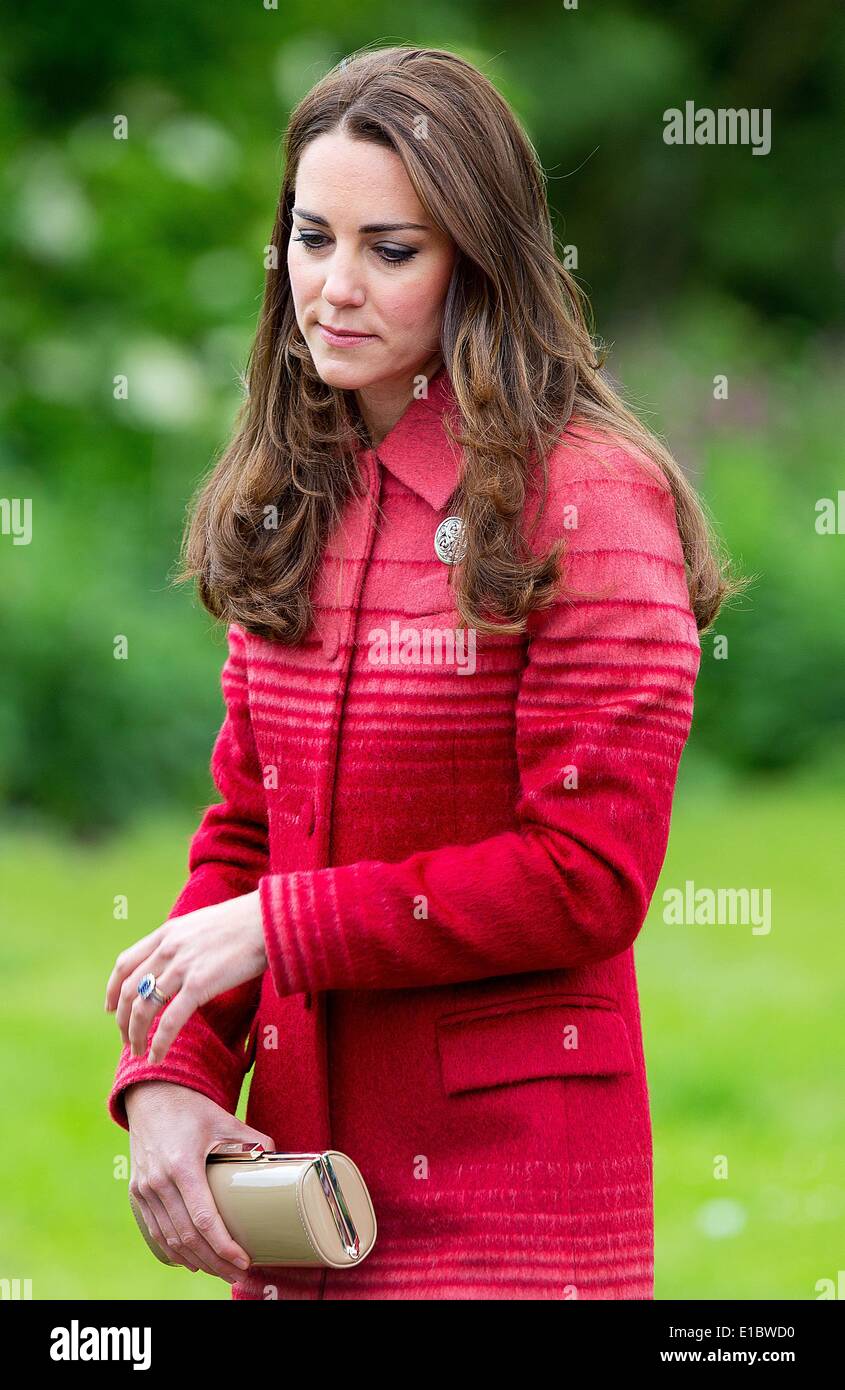 Forteviot, Scotland, UK. 29th May, 2014. Duchess of Cambridge ...