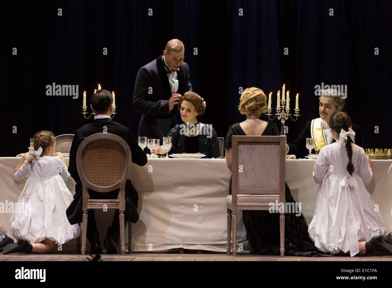 Handel opera almira hi-res stock photography and images - Alamy