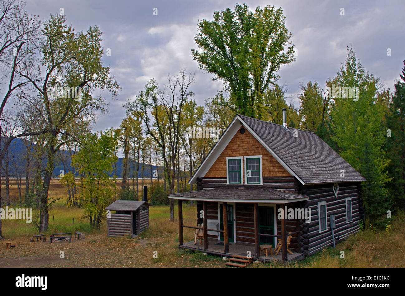 The Swan Guard Station on Swan Lake Ranger District showcases brilliant ...