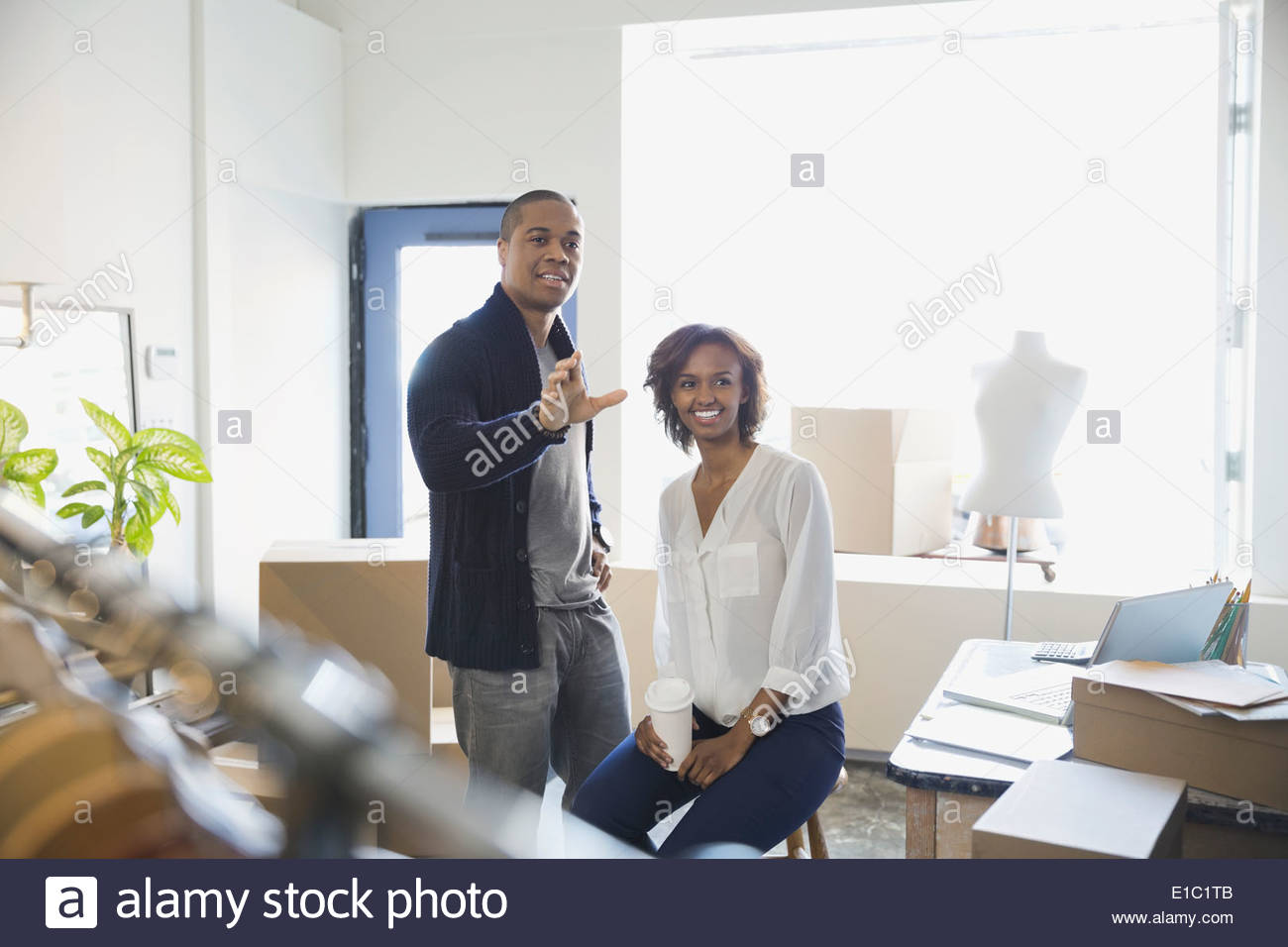 Coffee shop owners hi-res stock photography and images - Alamy
