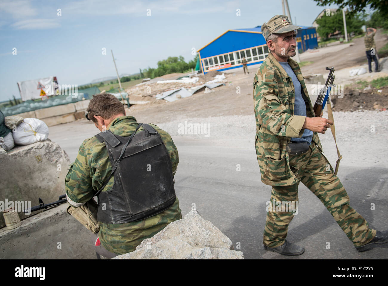 Pro-Russian militia checkpoint in the Semionovka village, outskirts of ...