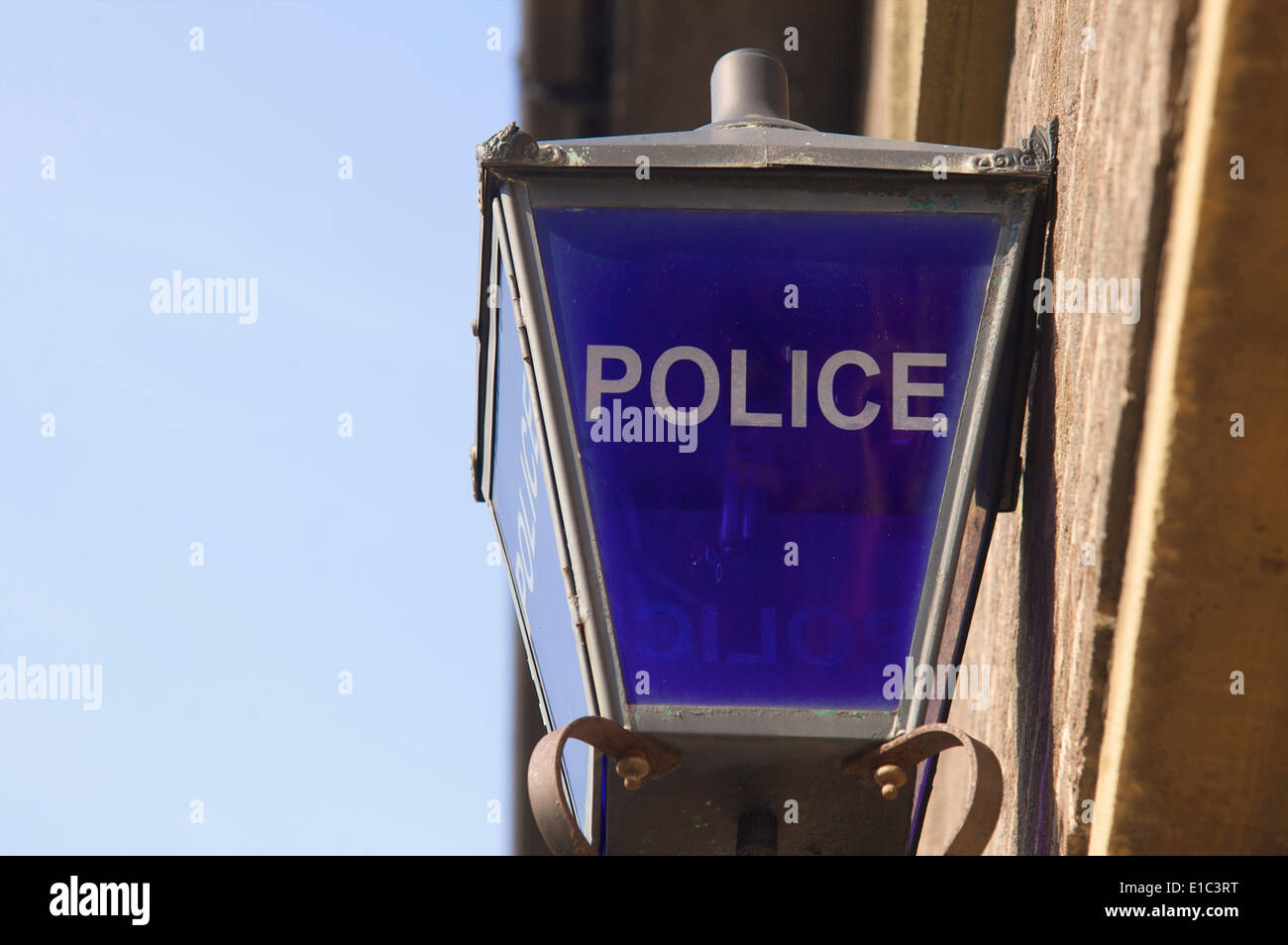 Blue police station lamp hi-res stock photography and images - Alamy