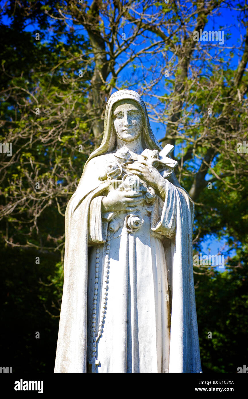 Statue of Our Lady, Walton-Le-Dale,Preston,Lancashire,England,UK Stock ...