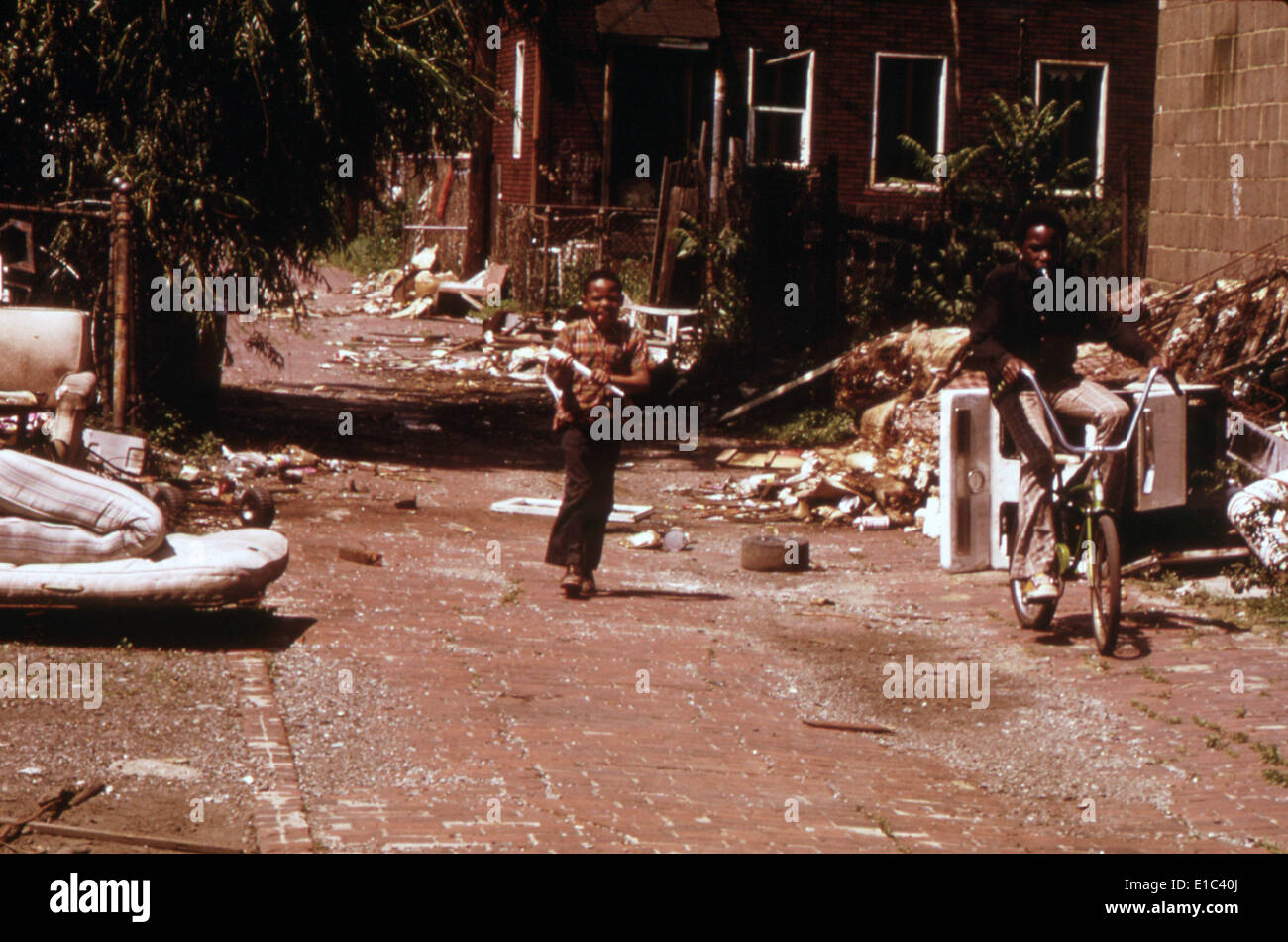 1970s candids hi-res stock photography and images - Alamy