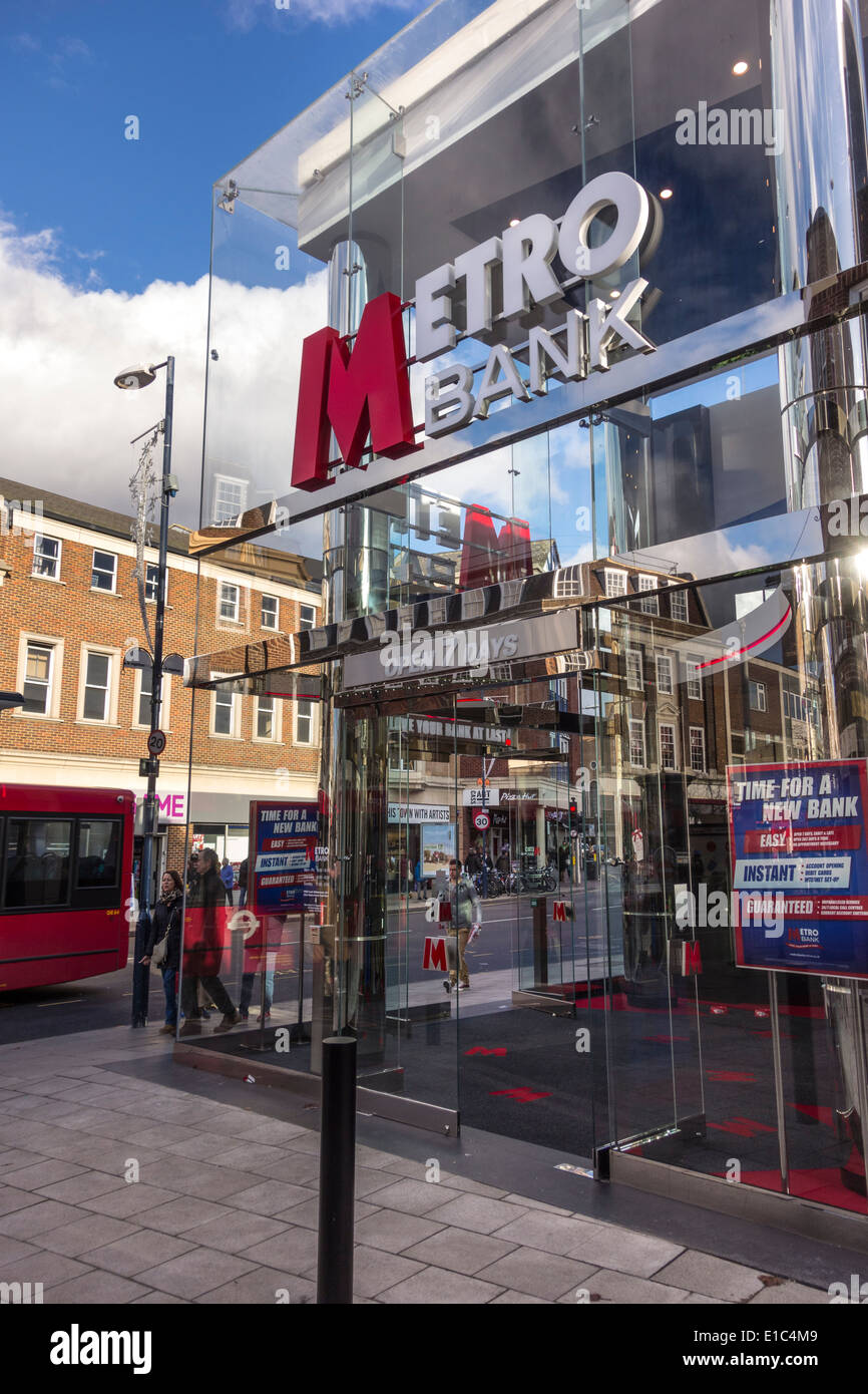 Metro bank logo hi-res stock photography and images - Alamy
