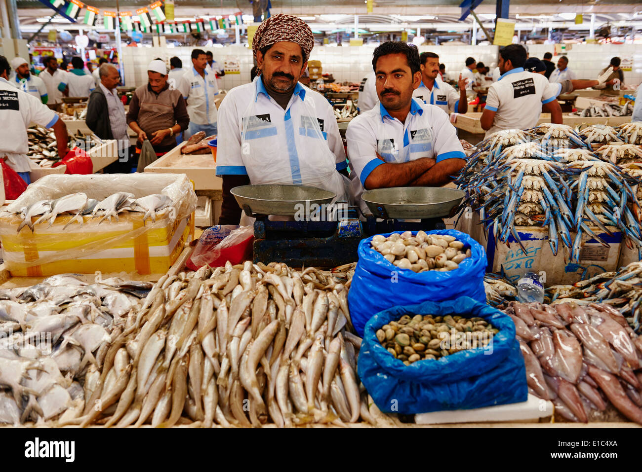 Deira fish market hi-res stock photography and images - Alamy